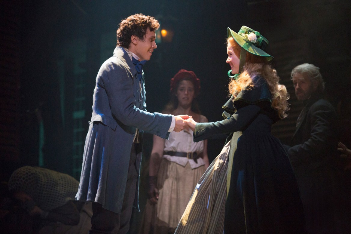 Les Misérables review [Melbourne 2014] – Man in Chair