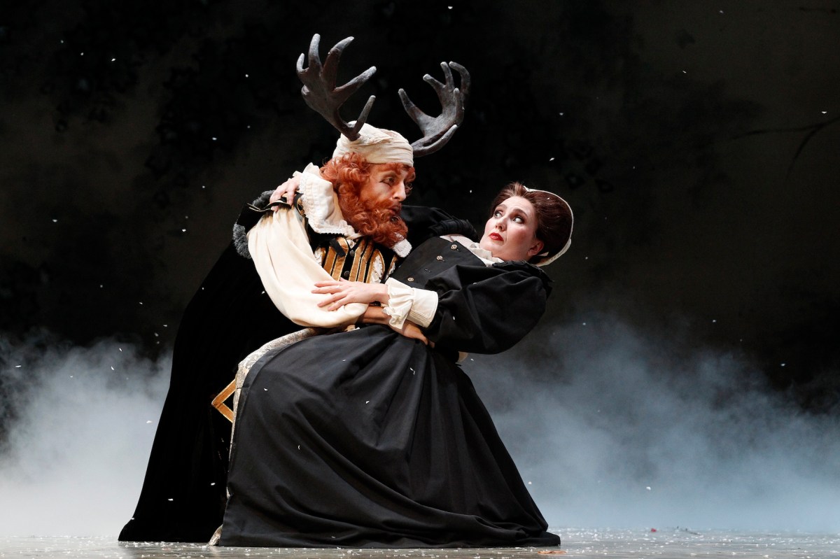 Opera Australia: Falstaff review [Melbourne] – Man in Chair