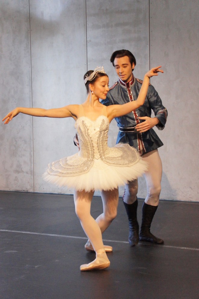 The Australian Ballet Announces Season 2016 – Man in Chair