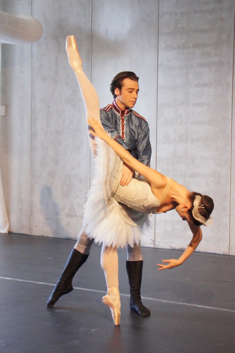 The Australian Ballet Announces Season 2016 – Man in Chair