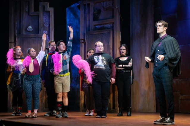 Puffs review – Man in Chair