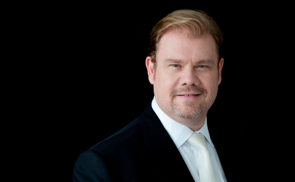 Great Performers: Stuart Skelton review – Man in Chair