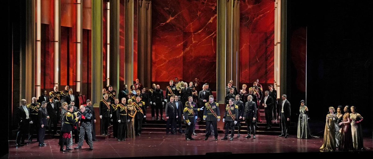 Met Opera: Rigoletto review [November 2022] – Man in Chair