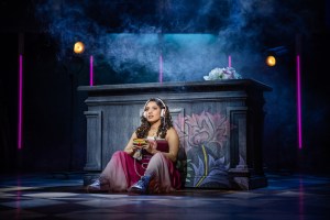 & Juliet review [Melbourne] – Man in Chair