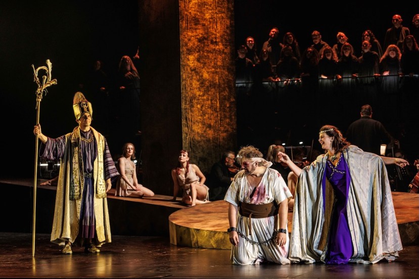 Melbourne Opera: Samson and Delilah review – Man in Chair